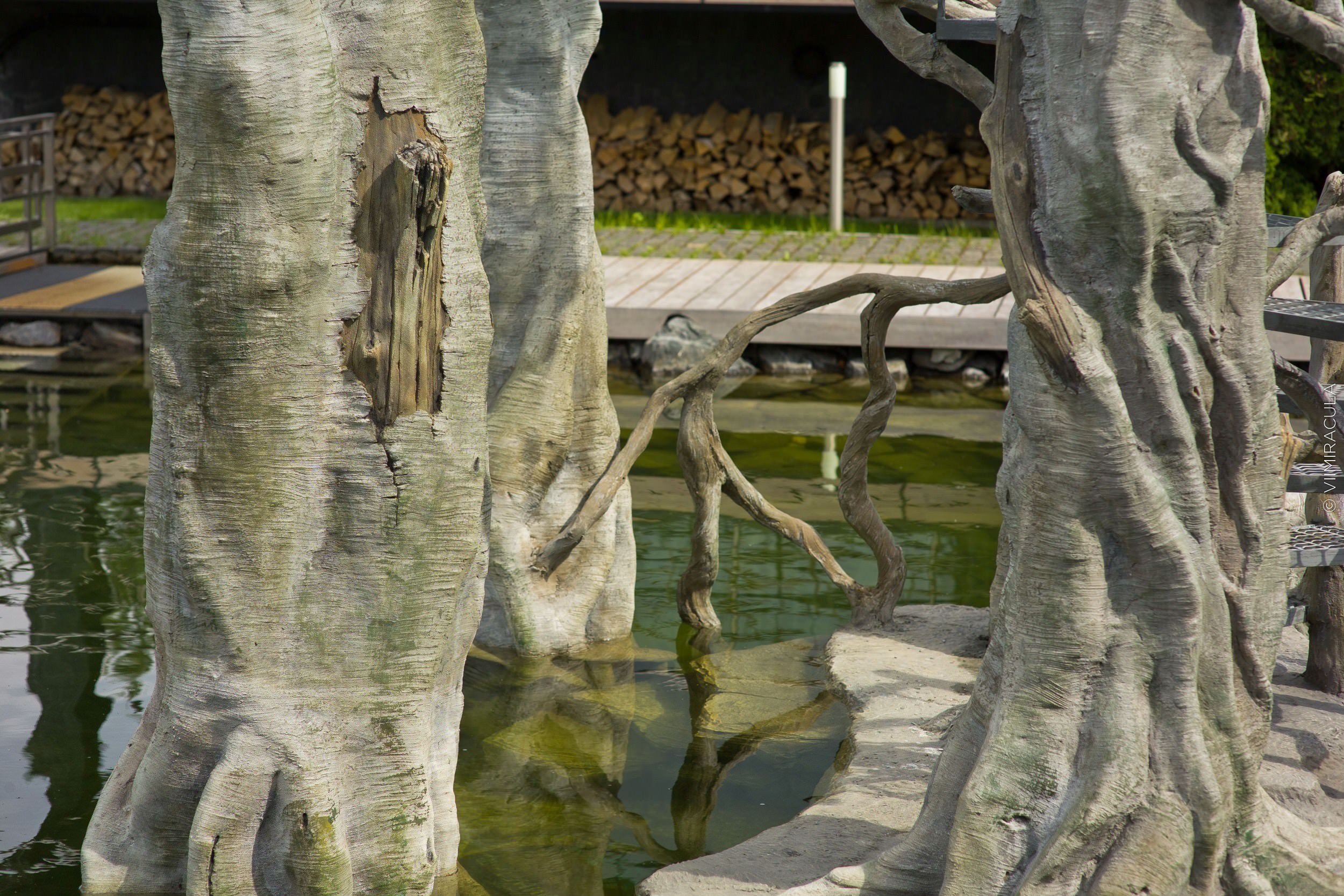 Trees made from architectural concrete — VII MIRACULA